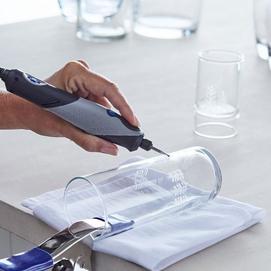 DREMEL® Stylo + 2050-15 - Outil de précision polyvalent avec 15 ...