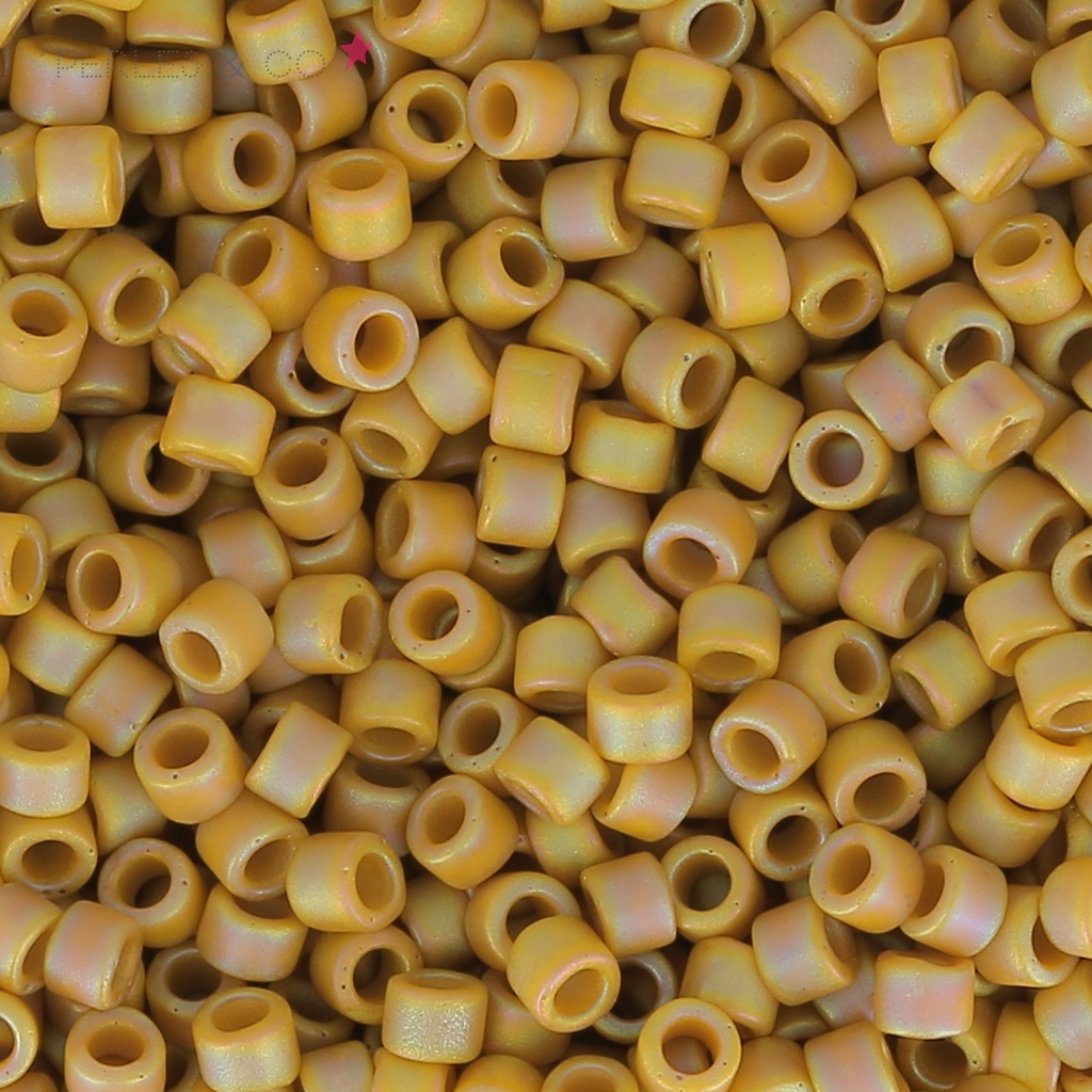 Miyuki Delica 11/0 DB2303 - Opaque Glazed Honey Bee Mat AB x8g - Perles ...
